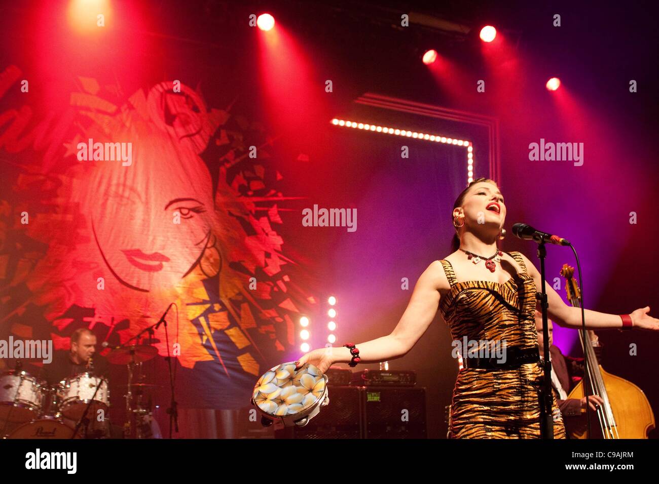Imelda may irish rockabilly singer hi-res stock photography and images ...