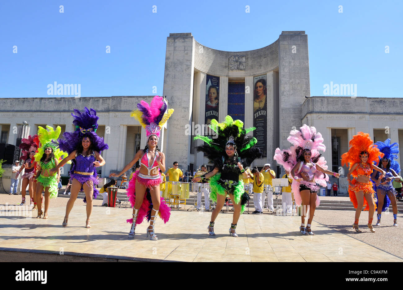 Caribbean traditional dancing Stock Photo - Alamy