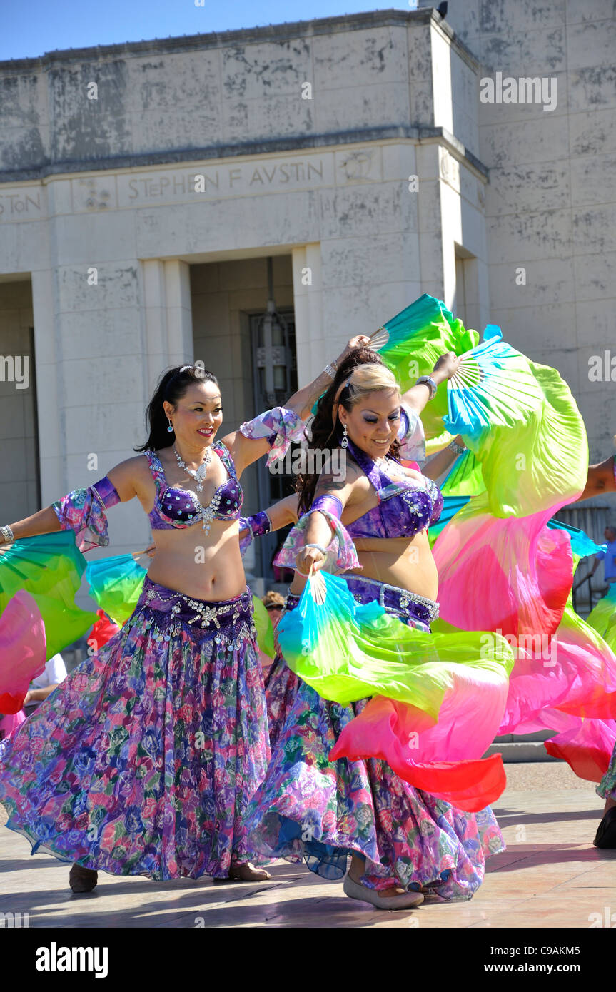 Belly dancing morocco hi-res stock photography and images - Alamy