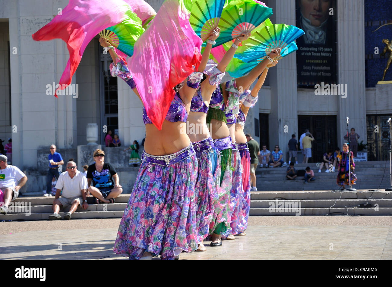 Belly dancing morocco hi-res stock photography and images - Alamy