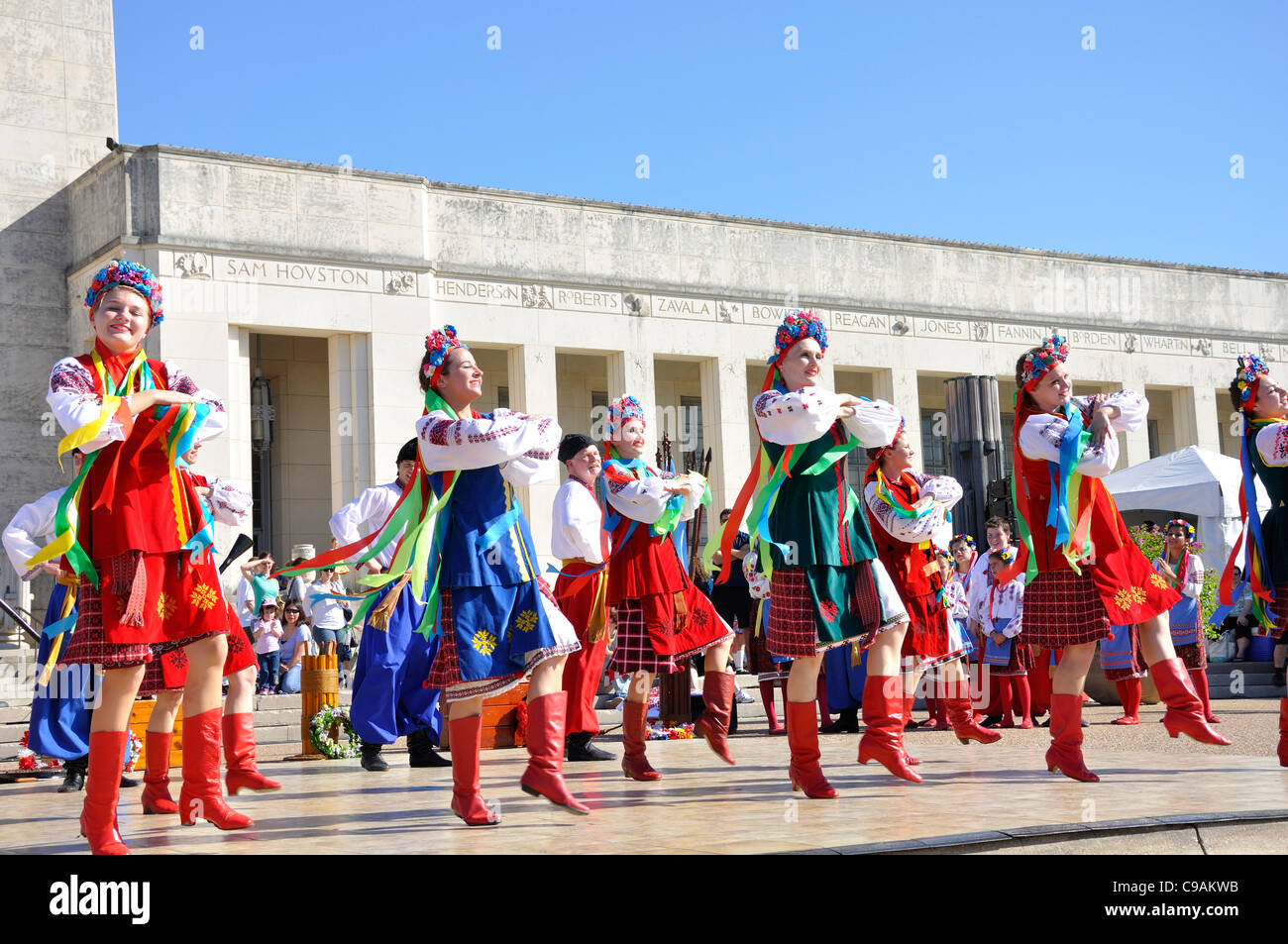 Ukrainian Dancers High Resolution Stock Photography and Images - Alamy