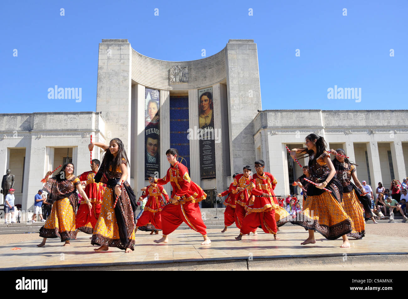 Indian traditional dancing Stock Photo - Alamy
