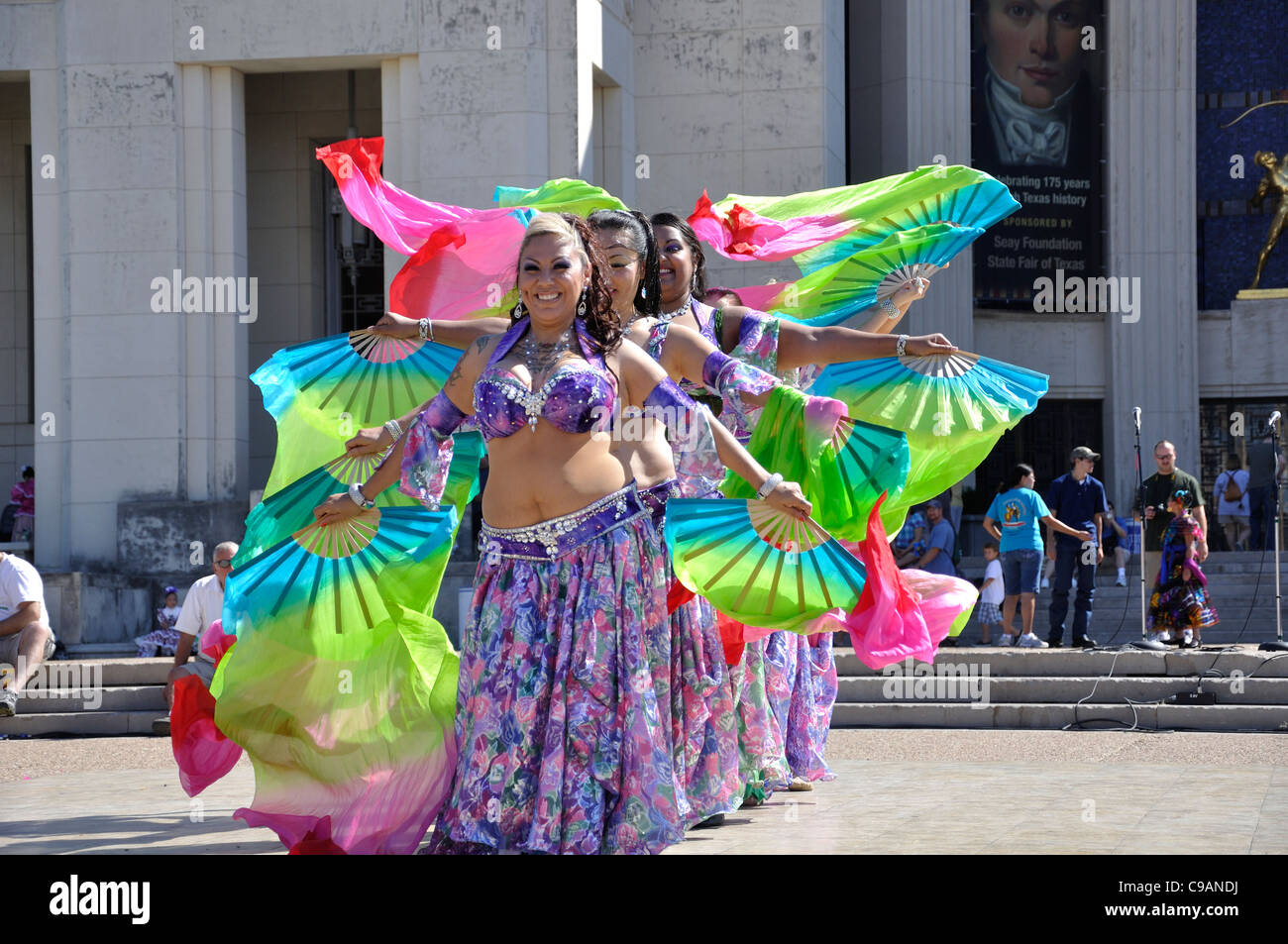 Belly dancing morocco hi-res stock photography and images - Alamy