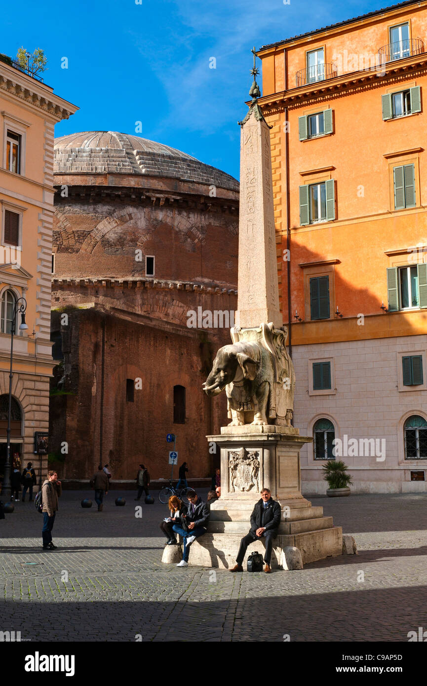 Piazza della Minerva Rome Italy Stock Photo - Alamy