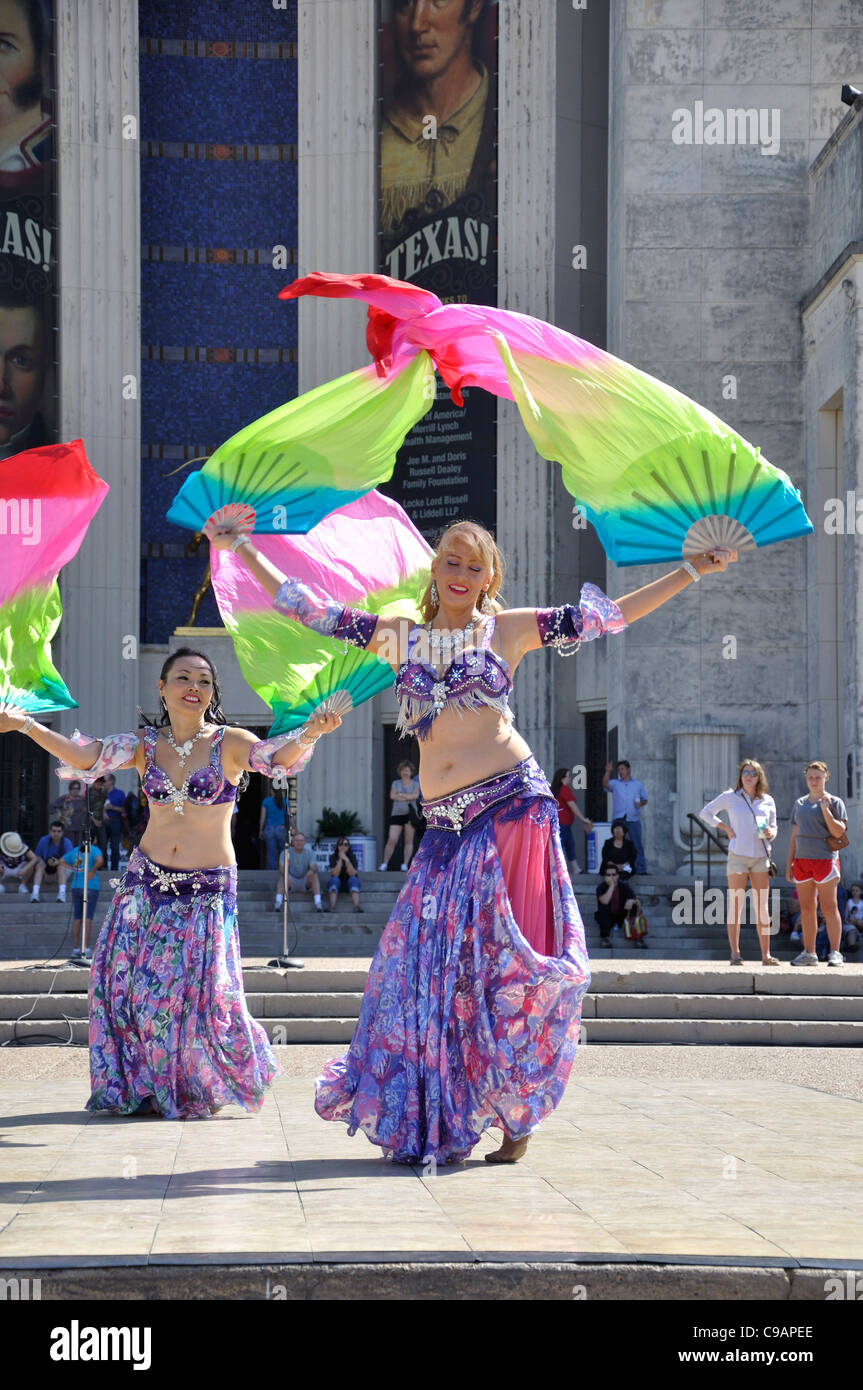 Belly dancing morocco hi-res stock photography and images - Alamy