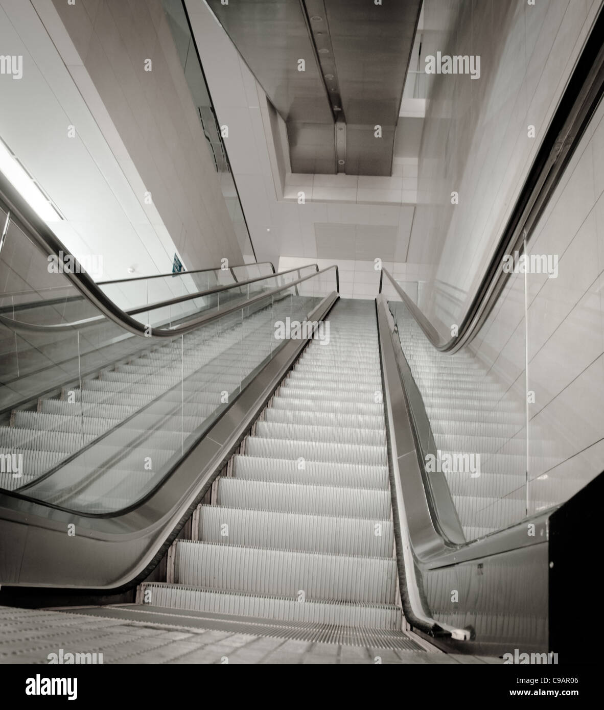 modern big city escalator architecture Stock Photo - Alamy
