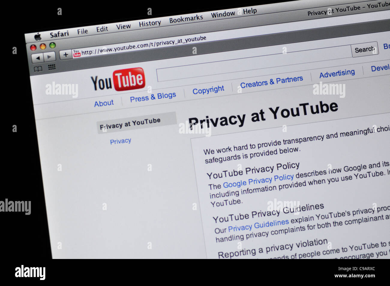 Youtube hi-res stock photography and images - Alamy