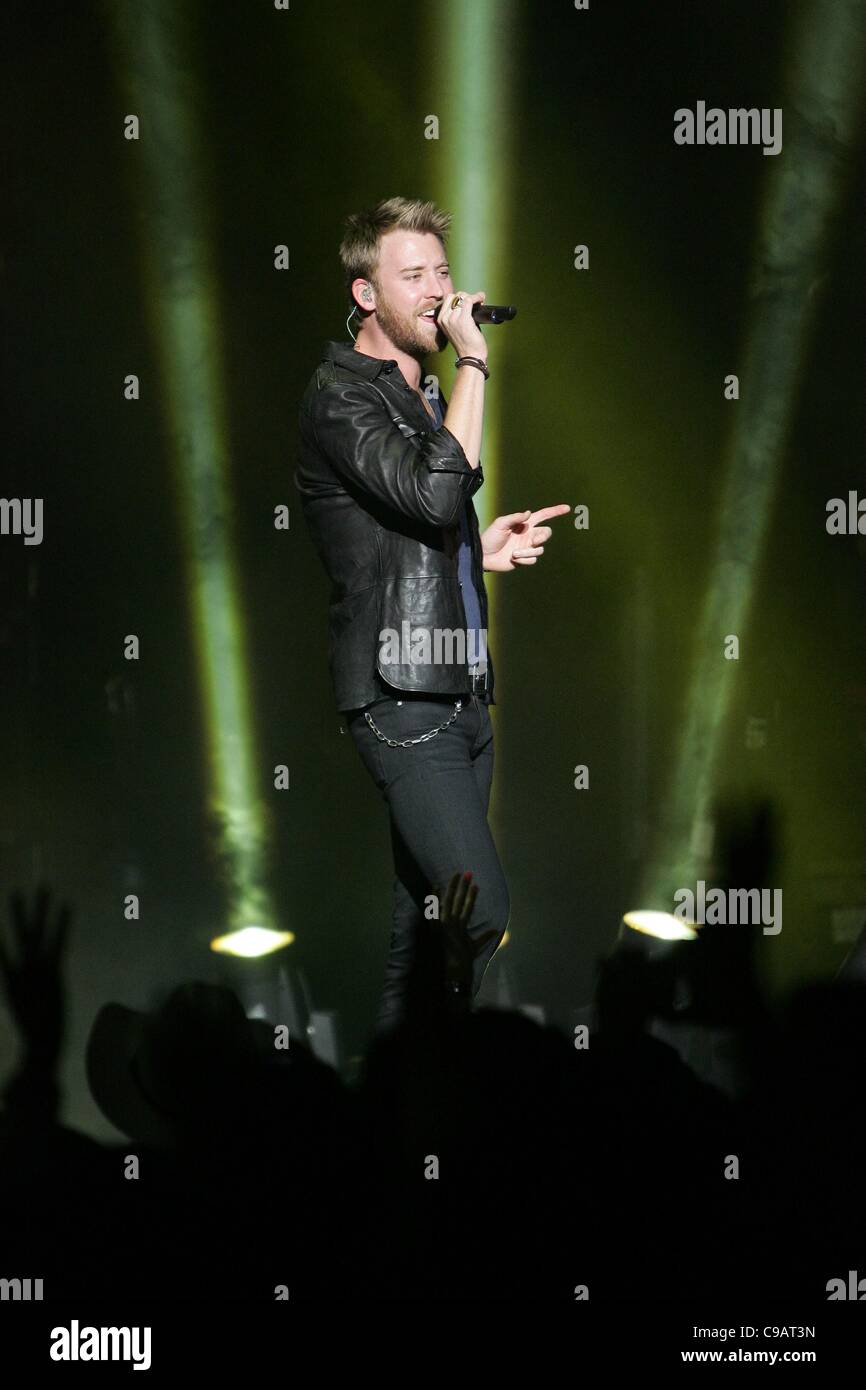Charles Kelley of Lady Antebellum on stage for Lady Antebellum Concert ...