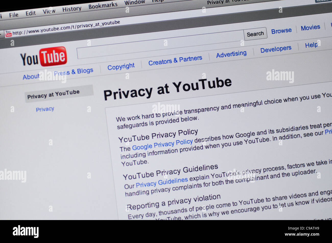 Youtube screenshot hi-res stock photography and images - Alamy