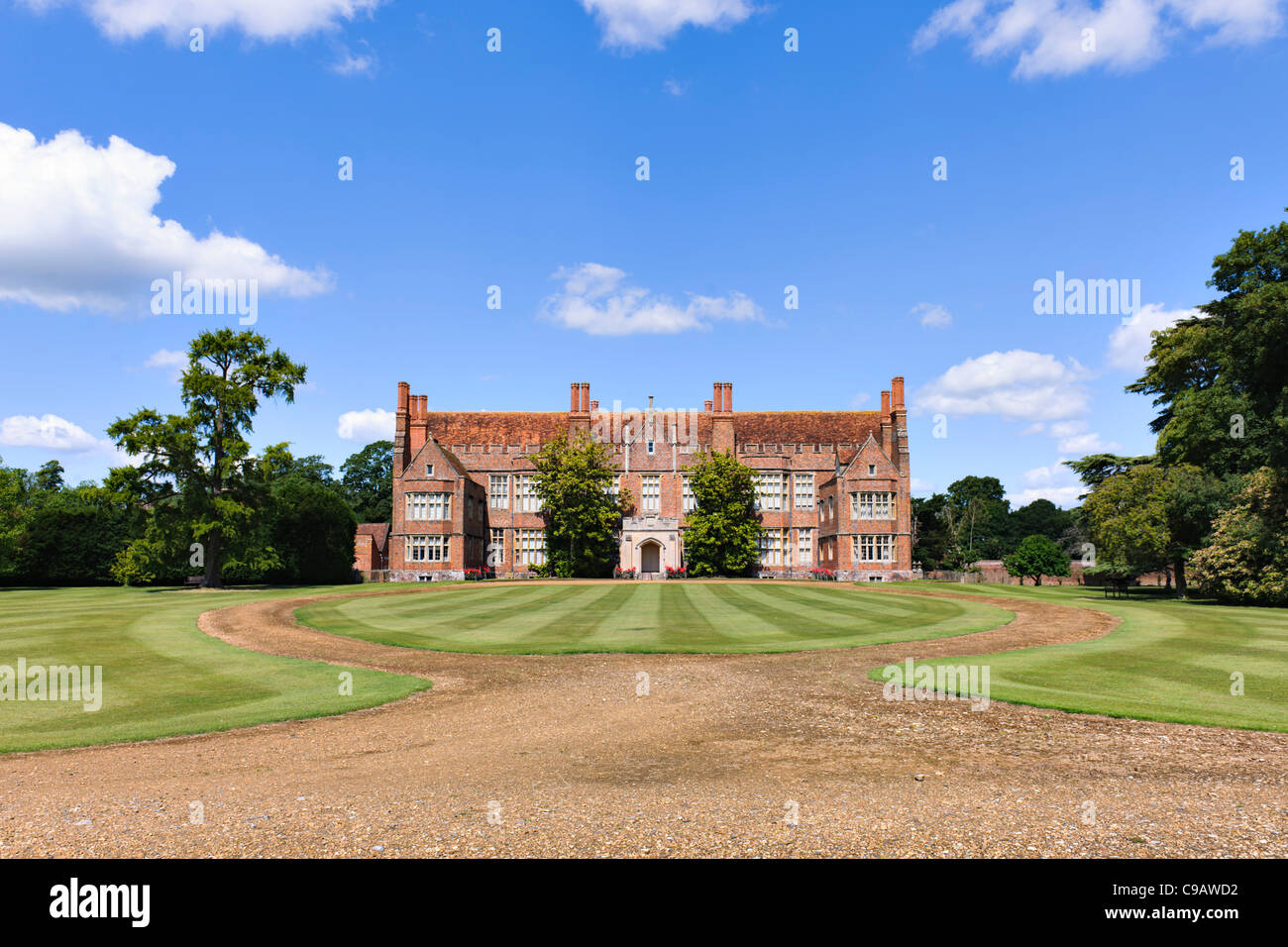 Mapledurham house hi-res stock photography and images - Alamy