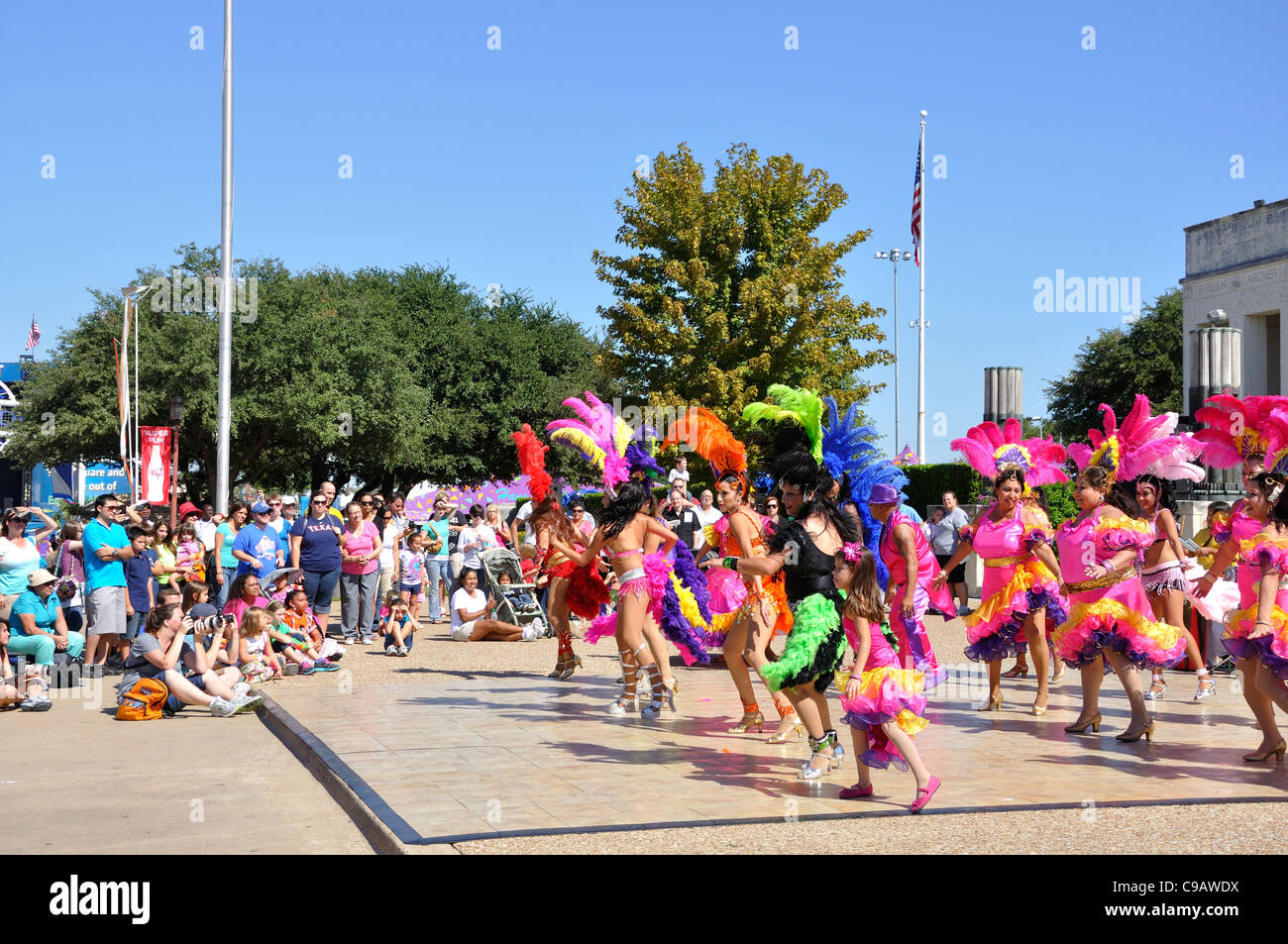 Caribbean traditional dancing Stock Photo - Alamy