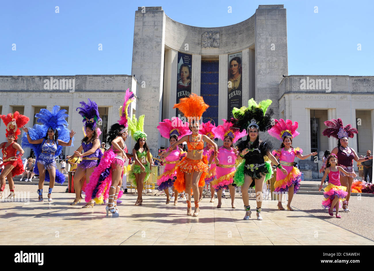 Caribbean traditional dancing Stock Photo - Alamy