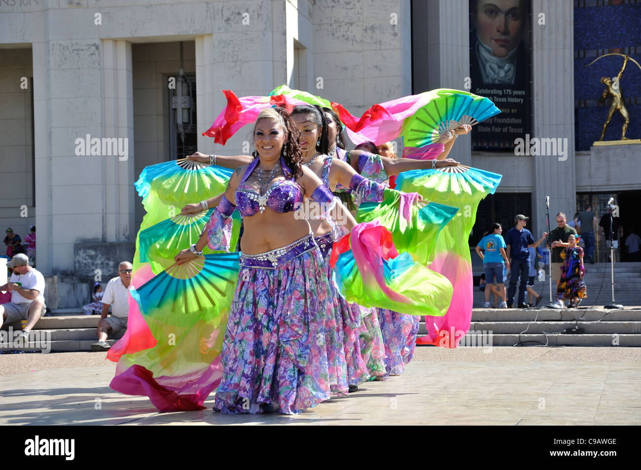 Belly dancing morocco hi-res stock photography and images - Alamy