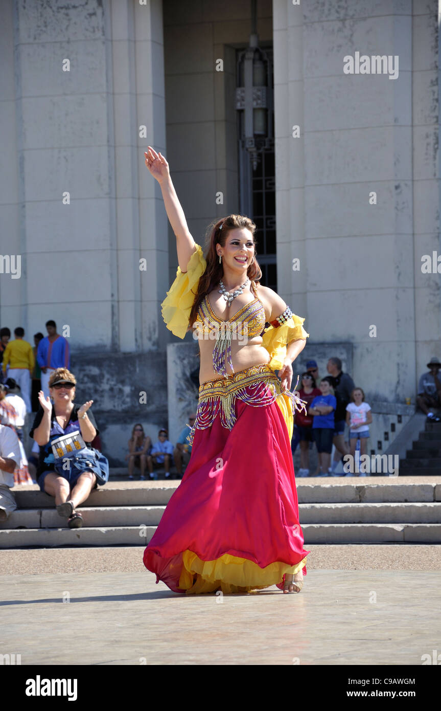 Egyptian belly dancer performing on hi-res stock photography and images ...