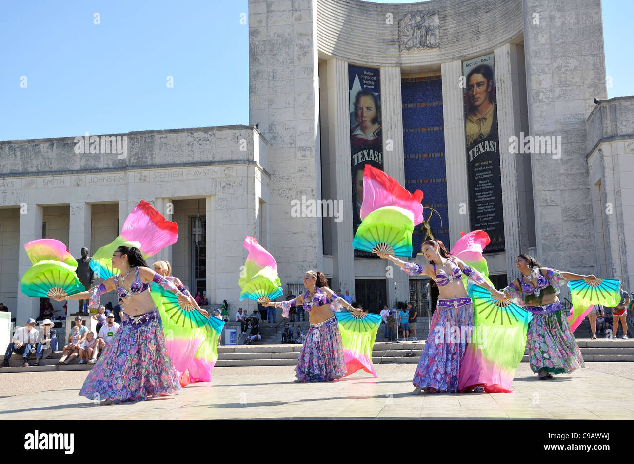 Belly dancing morocco hi-res stock photography and images - Alamy
