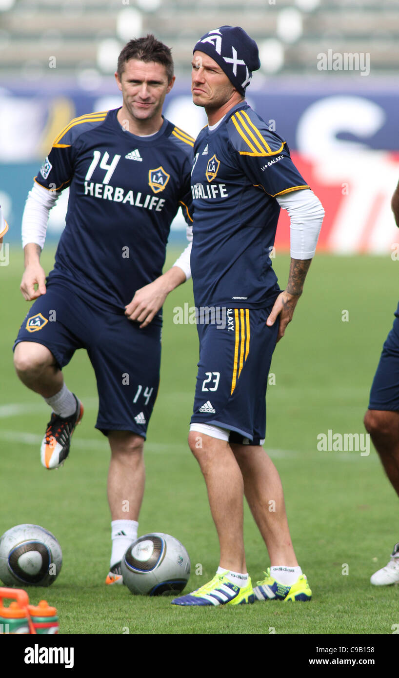 ROBBIE KEANE & DAVID BECKHAM LA GALAXY TRAINING. MLS CUP 20111 CARSON ...