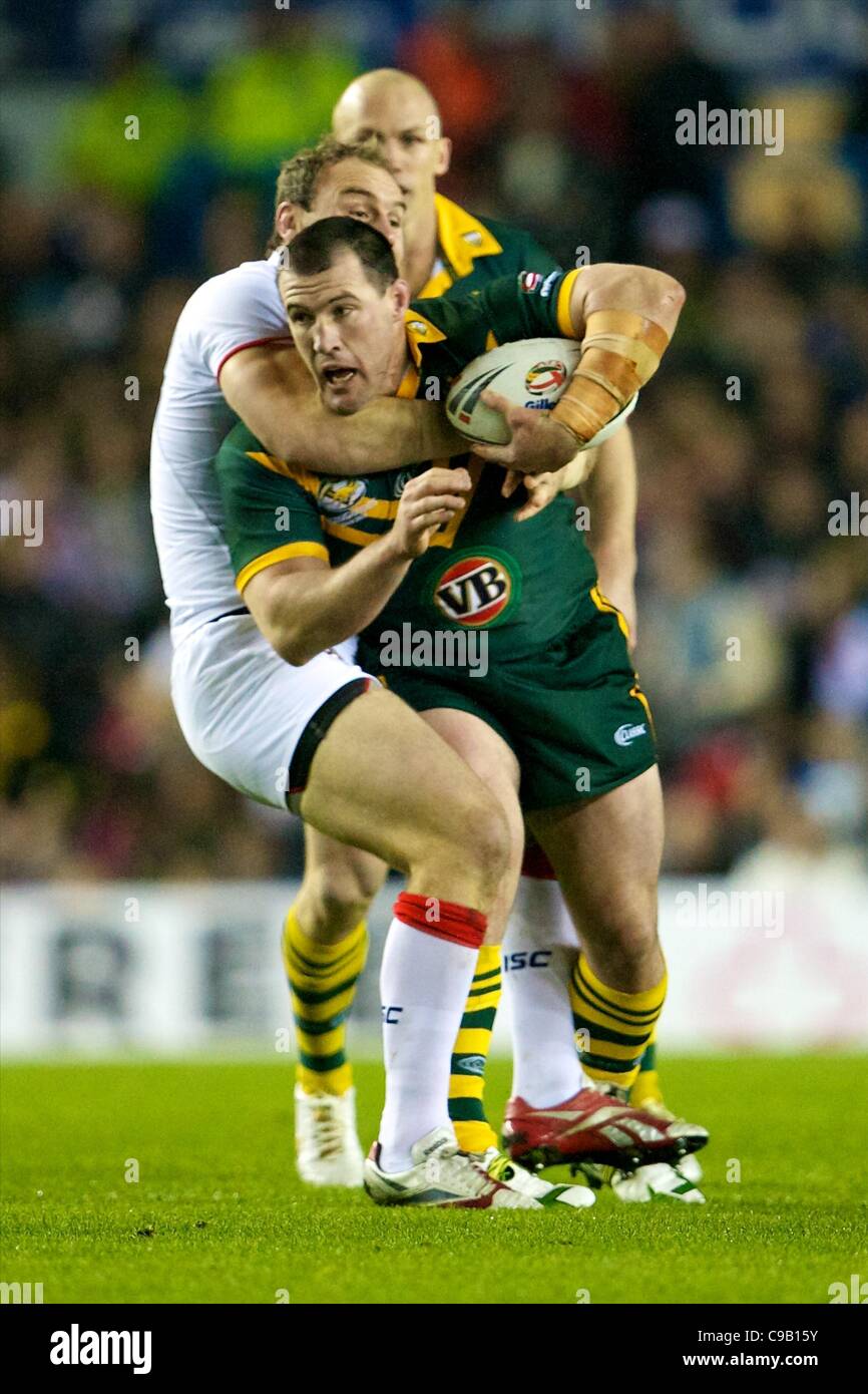 Back action lock hi-res stock photography and images - Alamy