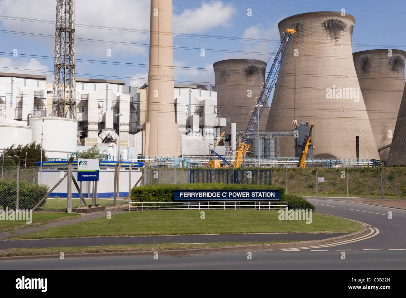 Main entrance to Ferrybridge 'C' Power Station (large name signs ...