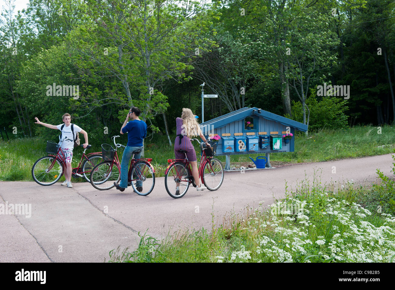 Rural cycle trail hi-res stock photography and images - Alamy