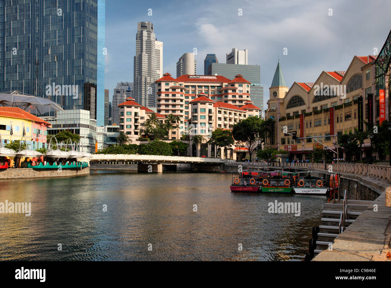 Singapore Clarke Quay Stock Photos & Singapore Clarke Quay Stock Images ...