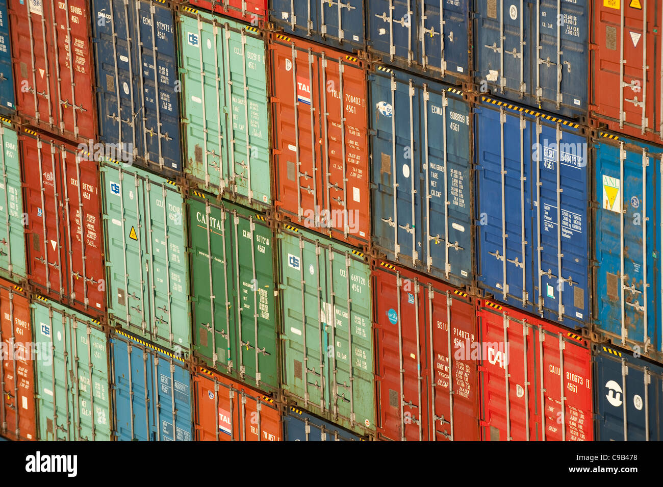 Cargo horizontal hi-res stock photography and images - Alamy