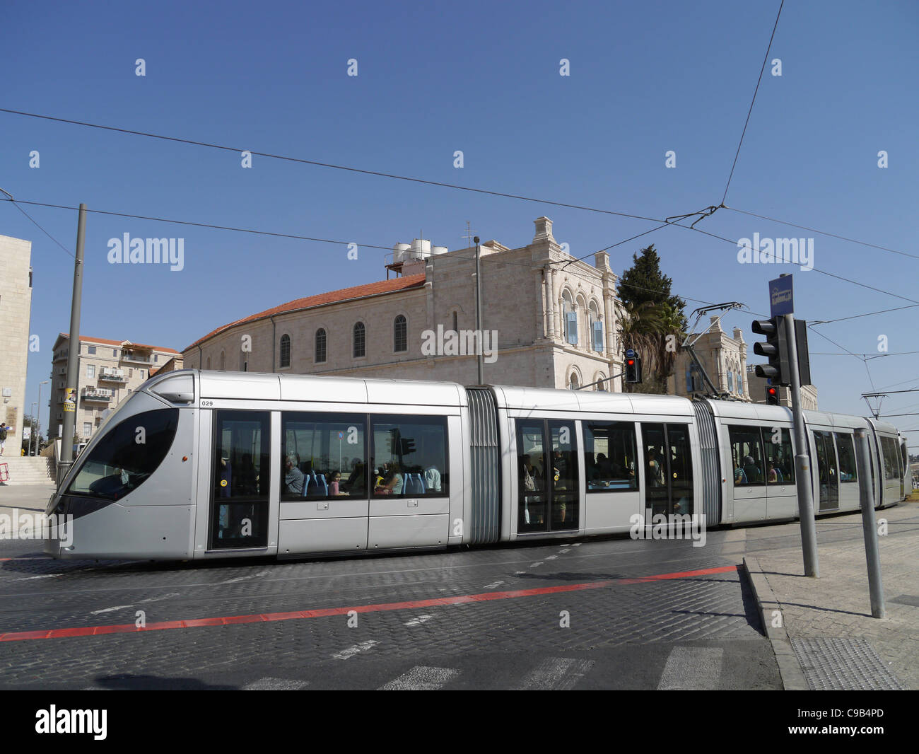 Tram train jerusalem hi-res stock photography and images - Alamy