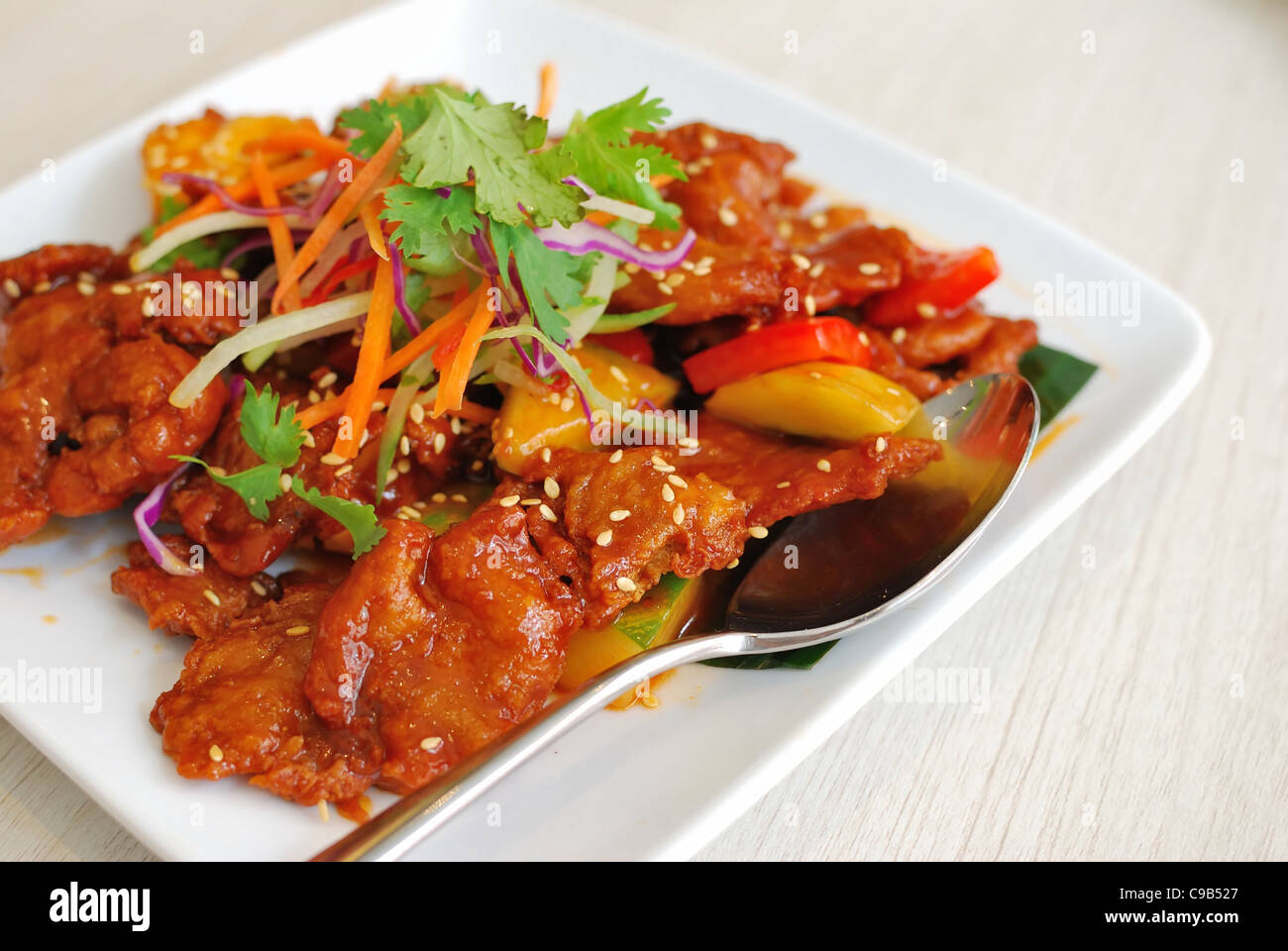 Mock chicken hi-res stock photography and images - Alamy