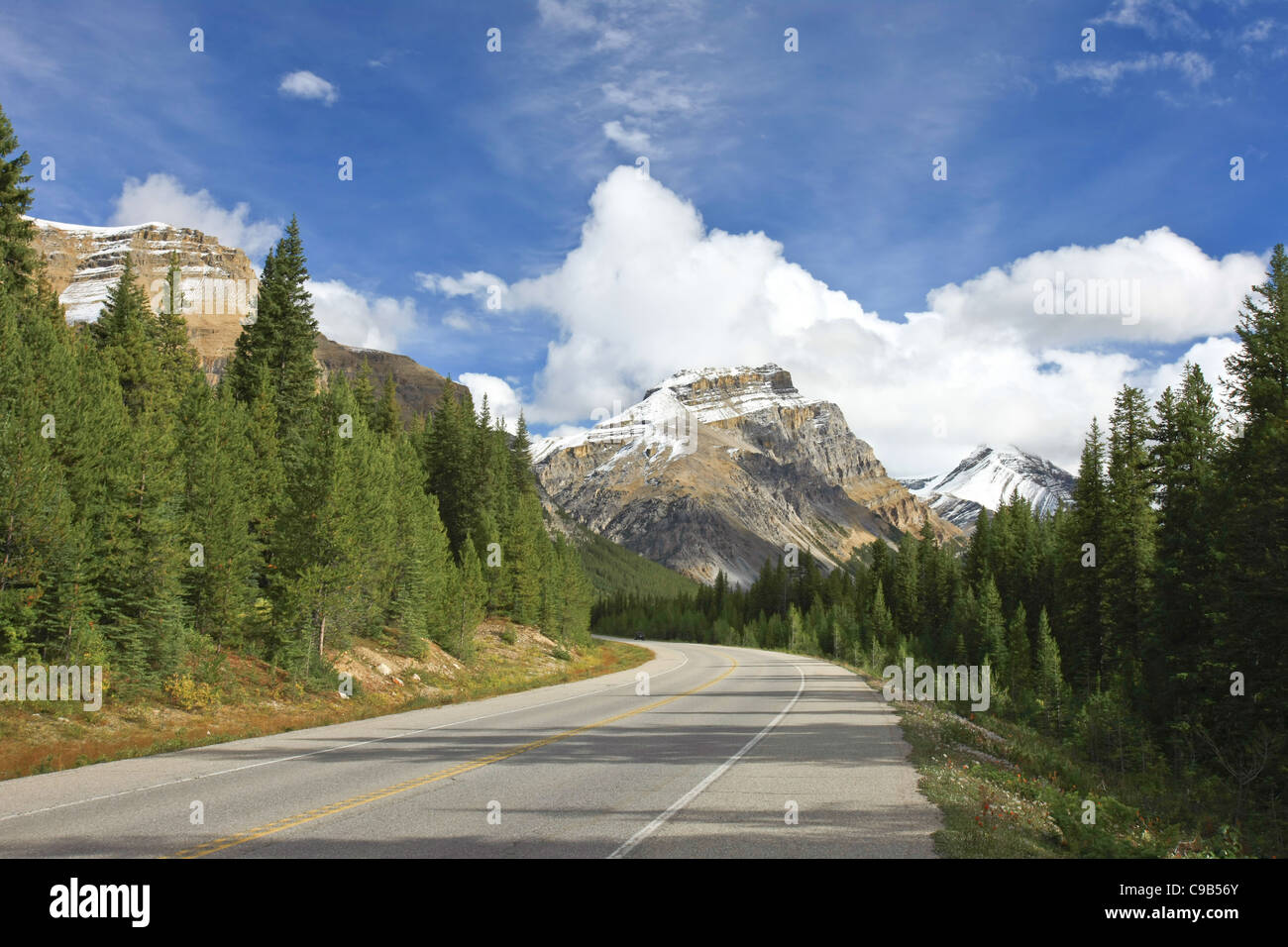 Icefield Parkway, Banff, Alberta, Canada Stock Photo - Alamy