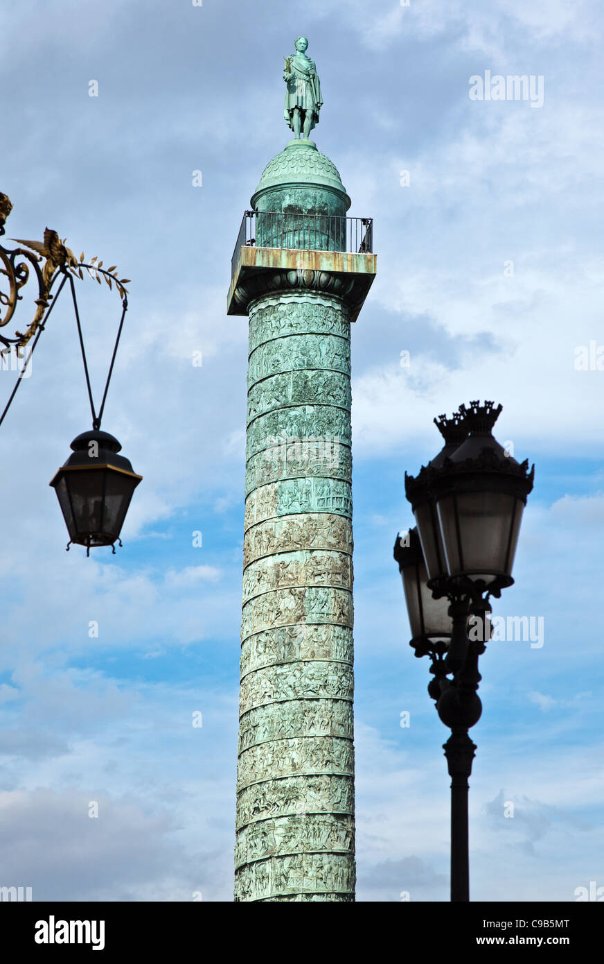 Paris, the column of Place Vendome Stock Photo - Alamy