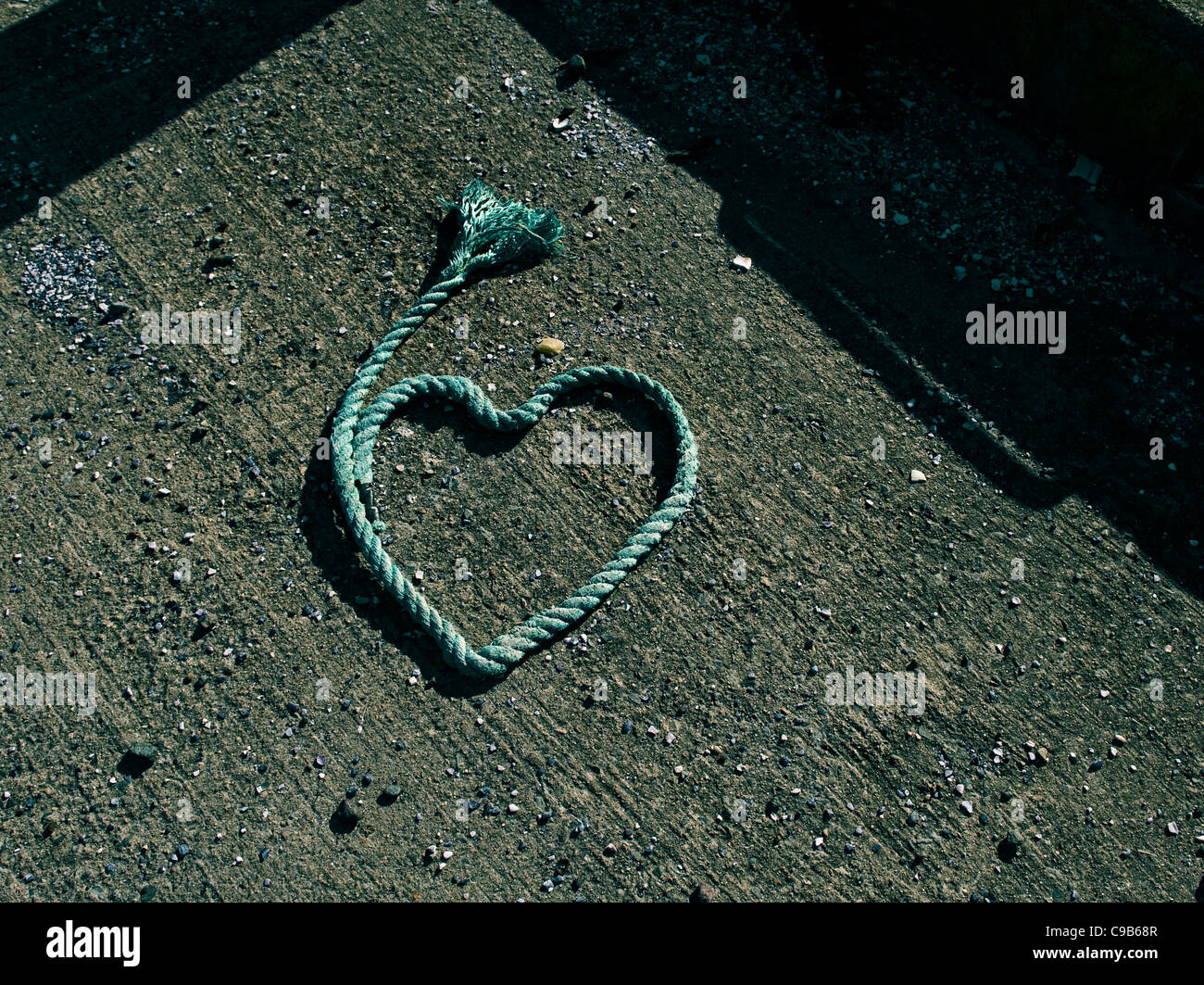 Heart rope hi-res stock photography and images - Alamy