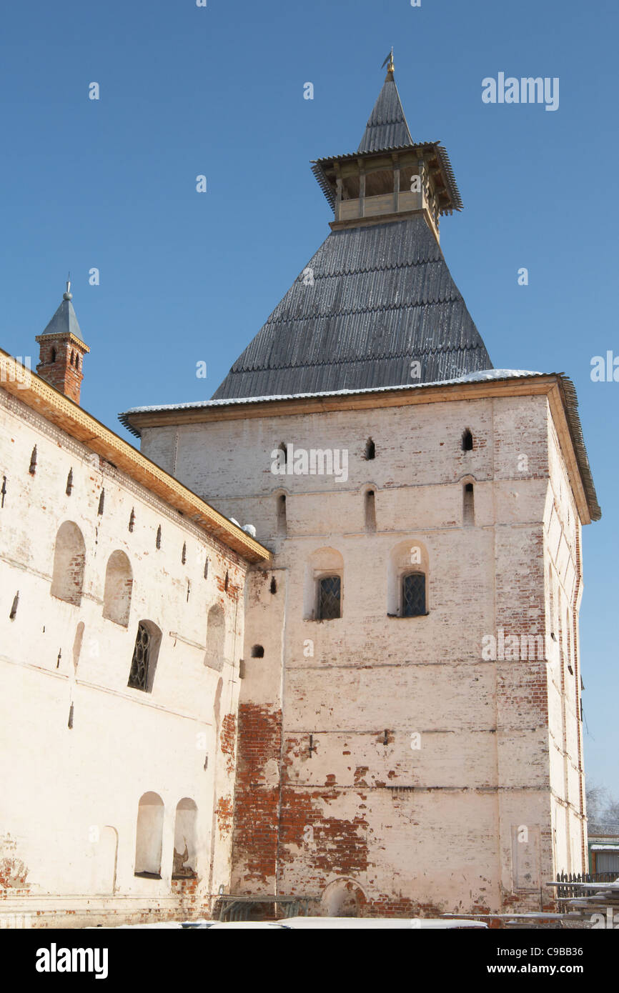 Ring wall tower hi-res stock photography and images - Alamy