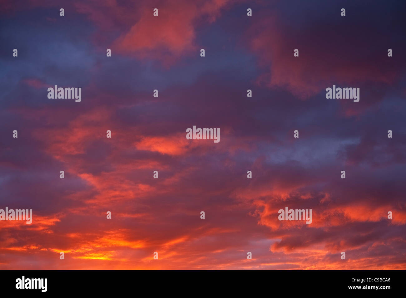 Strato cumulus clouds hi-res stock photography and images - Alamy