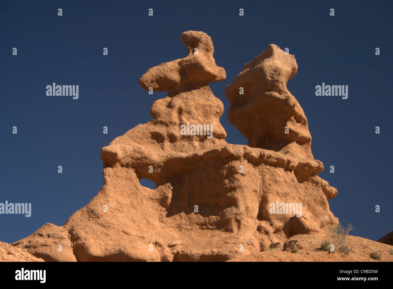 Konorchok valley, red sandstone rock formations, paleogene sediments ...