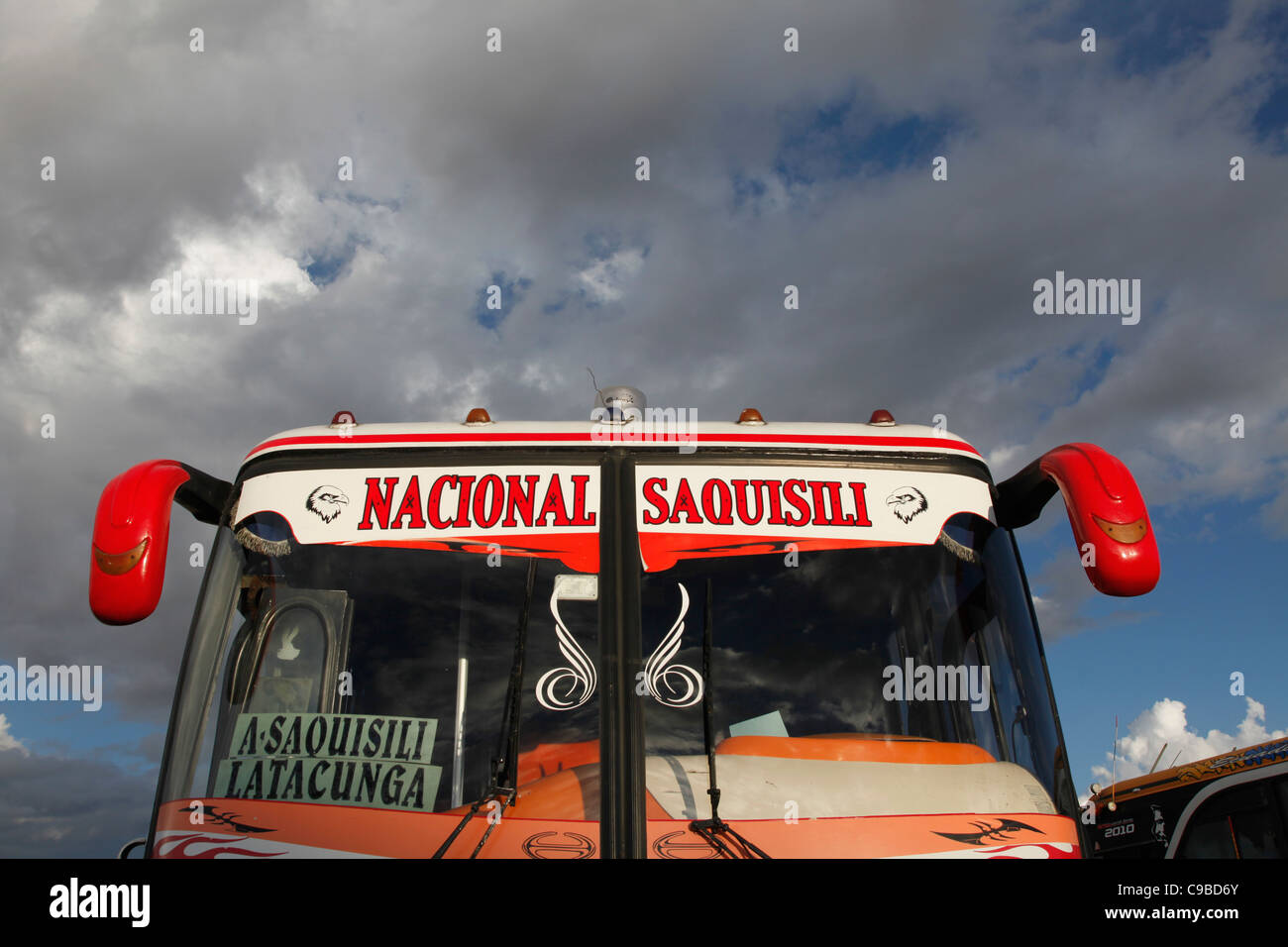 Bus station in Latacunga, Ecuador Stock Photo - Alamy