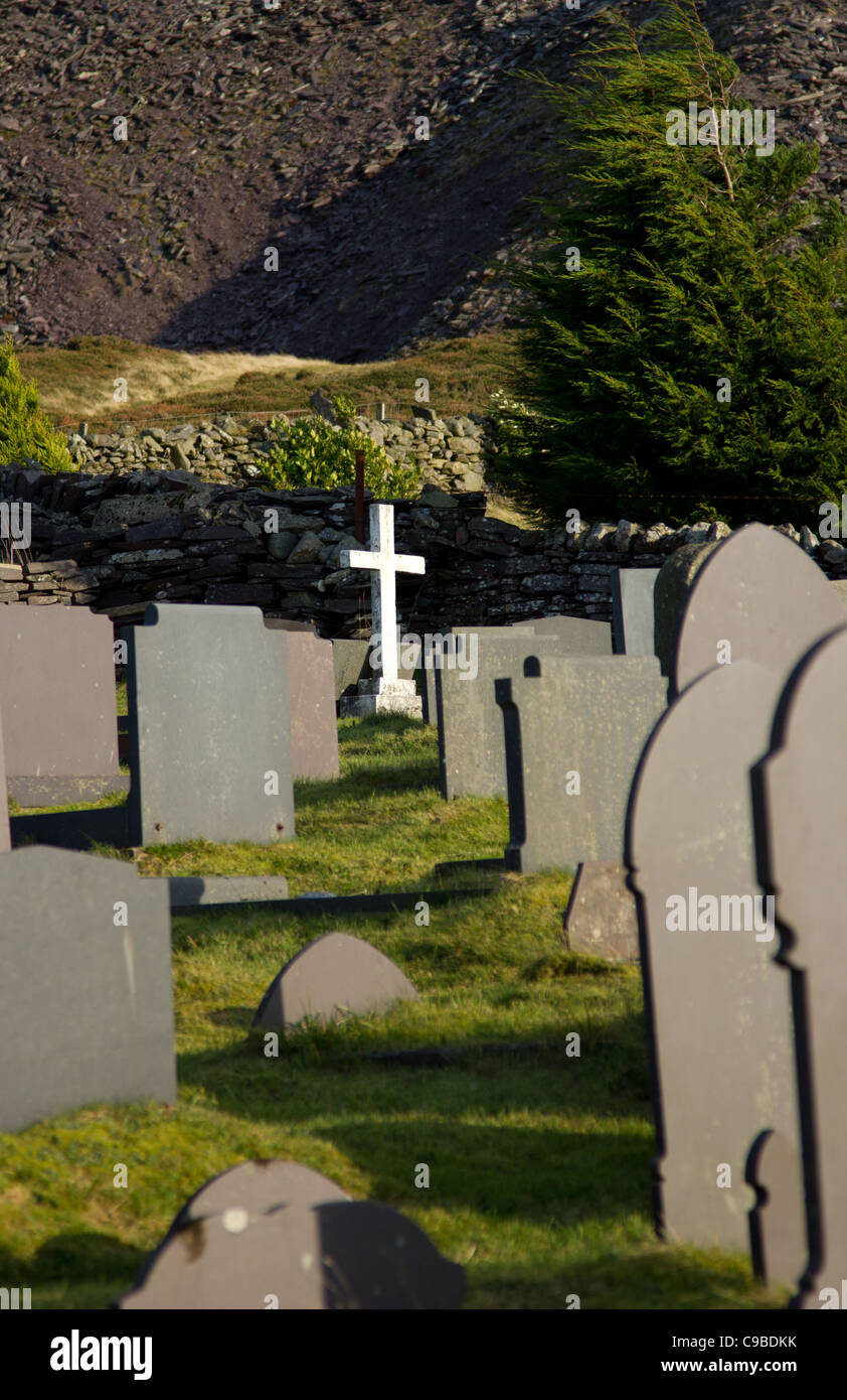 Hermon Cemetery at Uwchgwyrfai in Sowdonia. Slate gravestones and a ...
