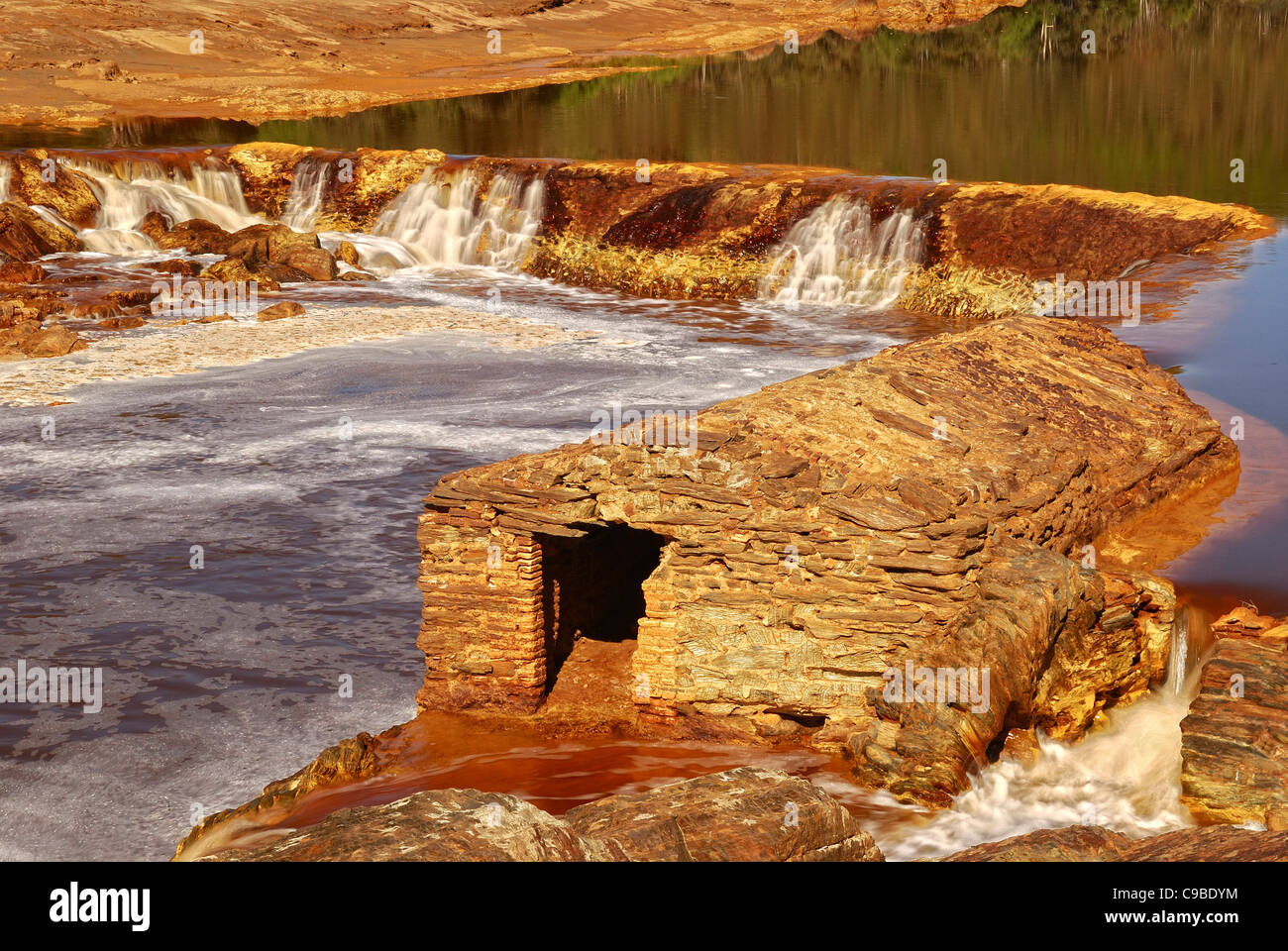 Dam in Rio Tinto river Stock Photo - Alamy