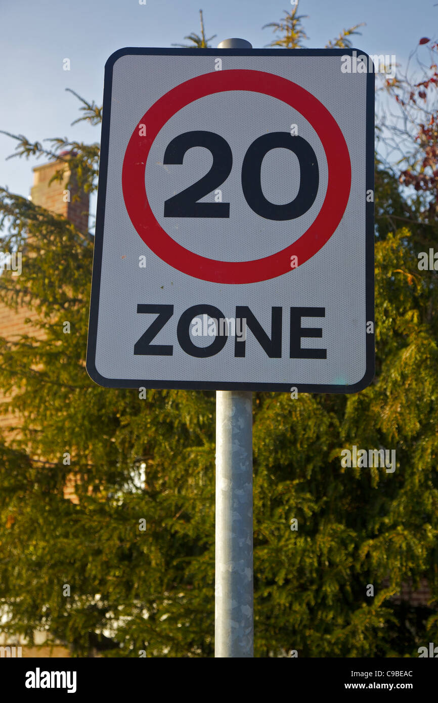 A speed limit sign in England Stock Photo - Alamy