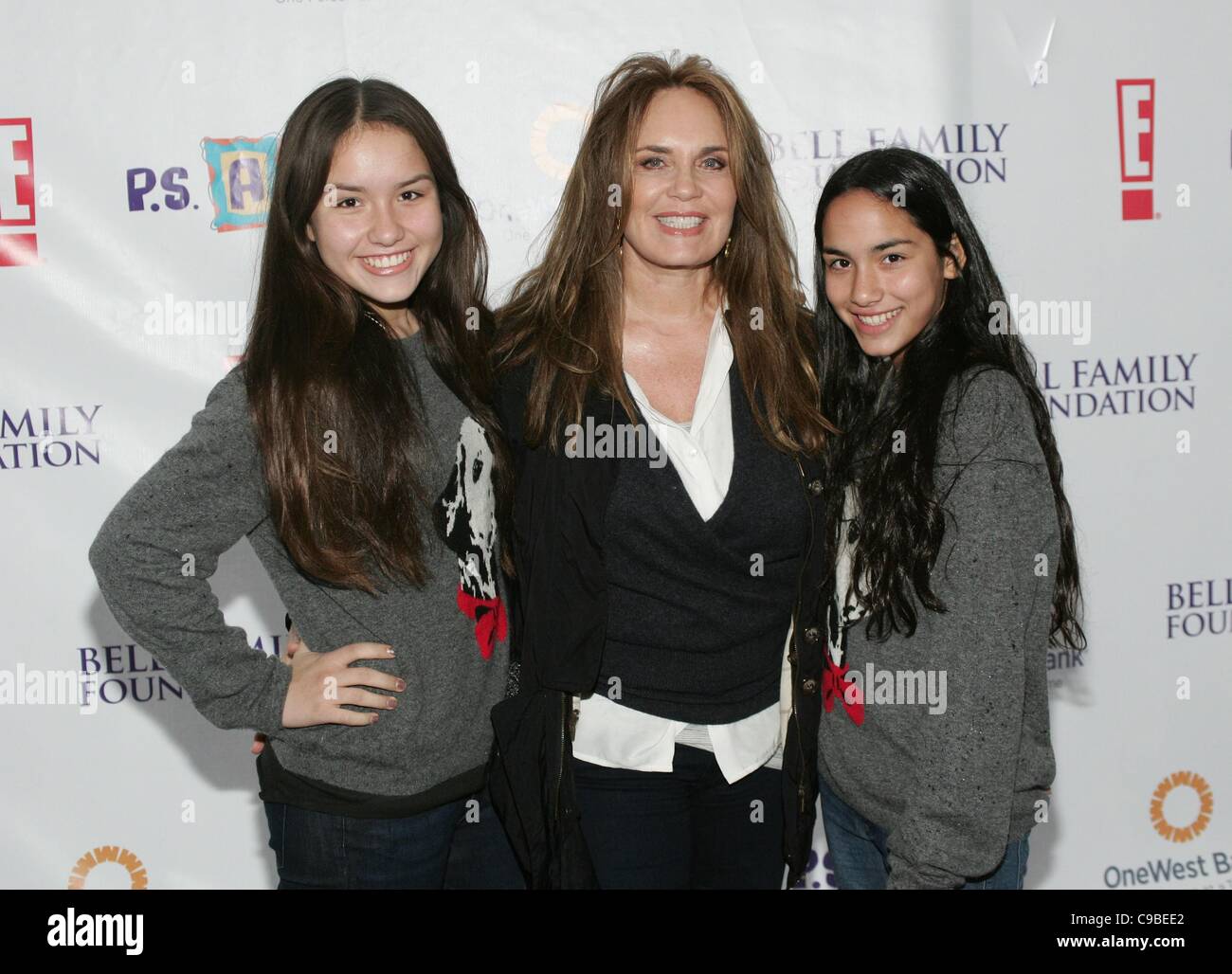 Catherine Bach Daughters