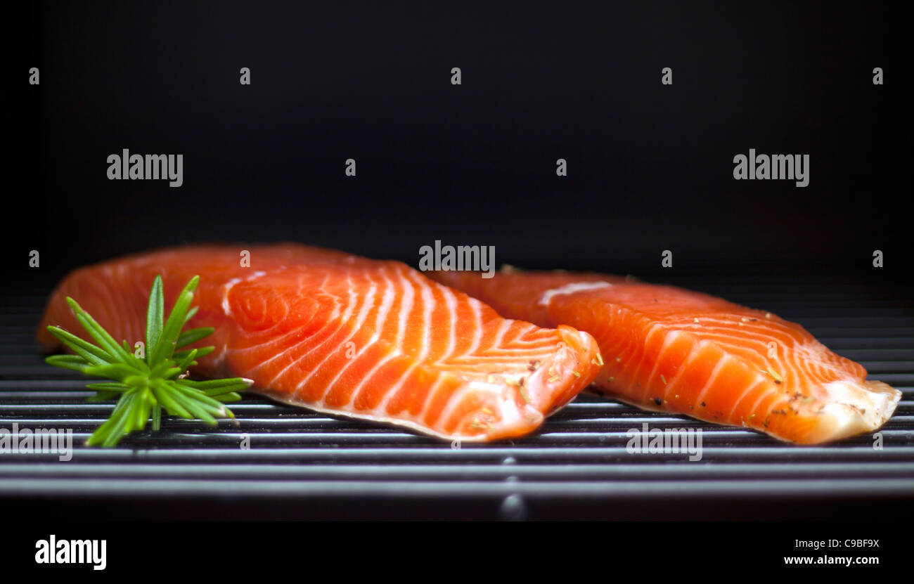 Smoking salmon hi-res stock photography and images - Alamy