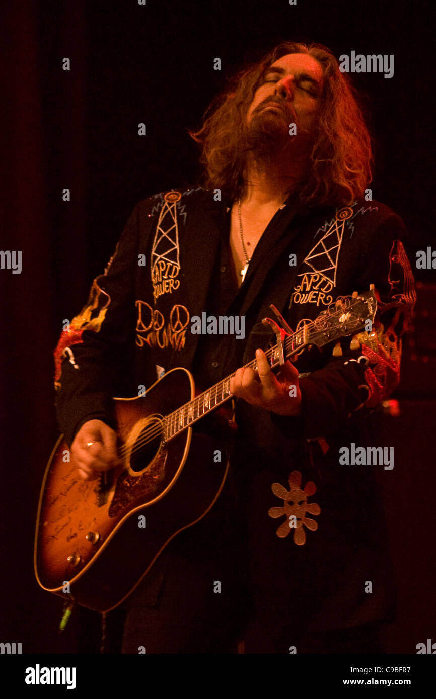 Hamilton Ontario, Canada - November 19, 2011. Tom Wilson of Blackie and ...