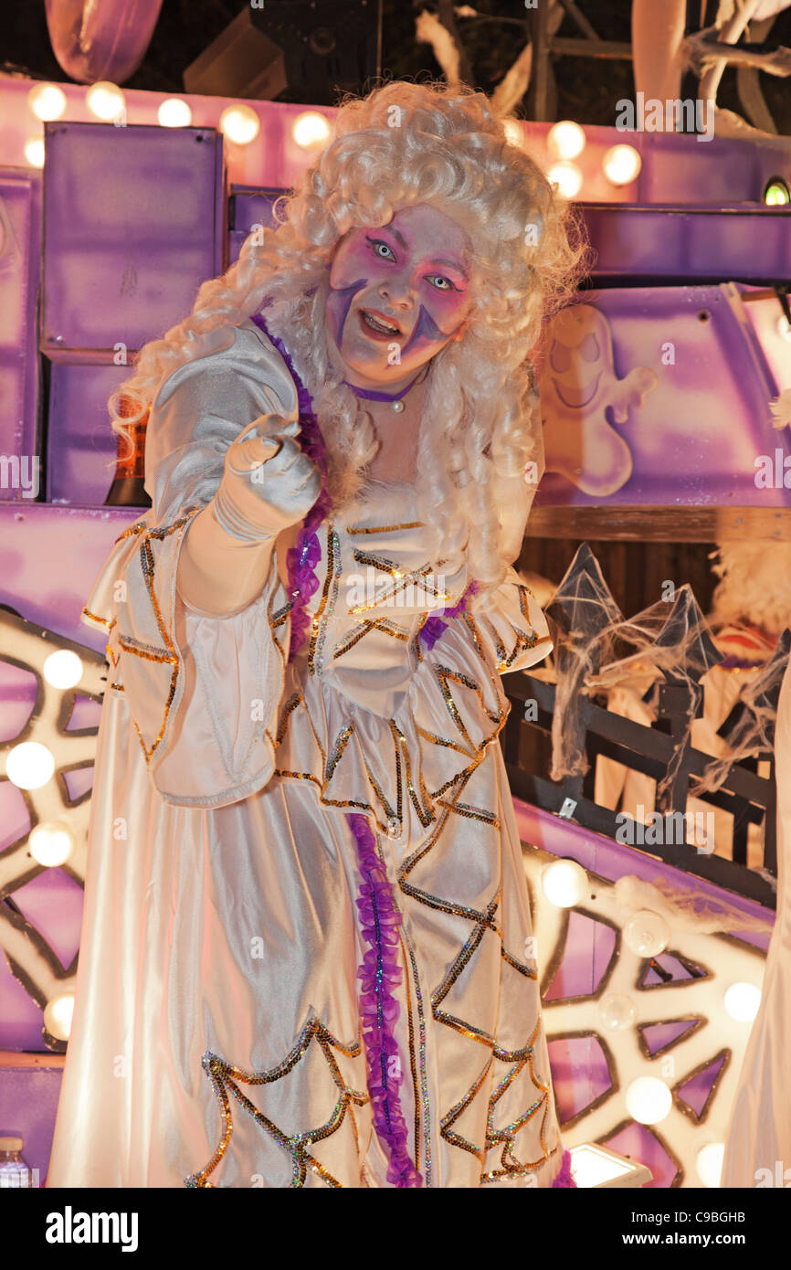 Haunted mansion hi-res stock photography and images - Alamy