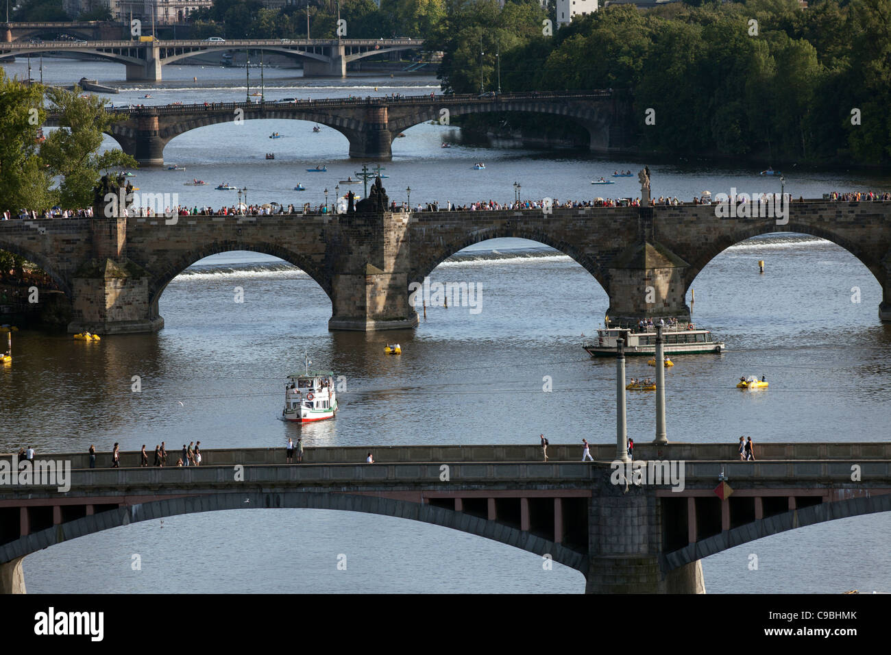Bridge bridges hi-res stock photography and images - Alamy
