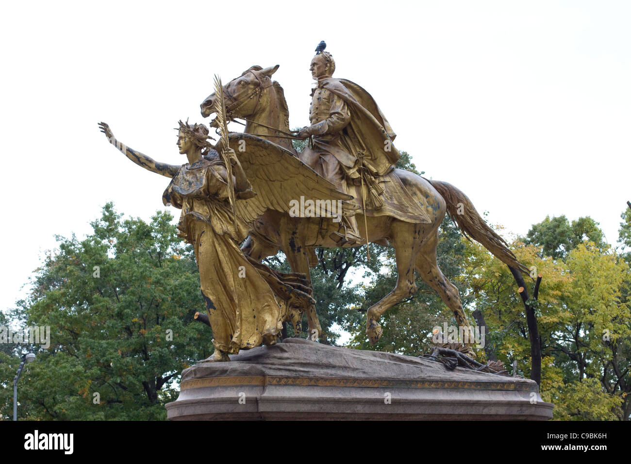 General william tecumseh sherman statue hi-res stock photography and ...