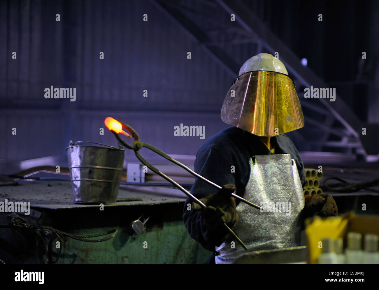 Metalcasting High Resolution Stock Photography and Images - Alamy