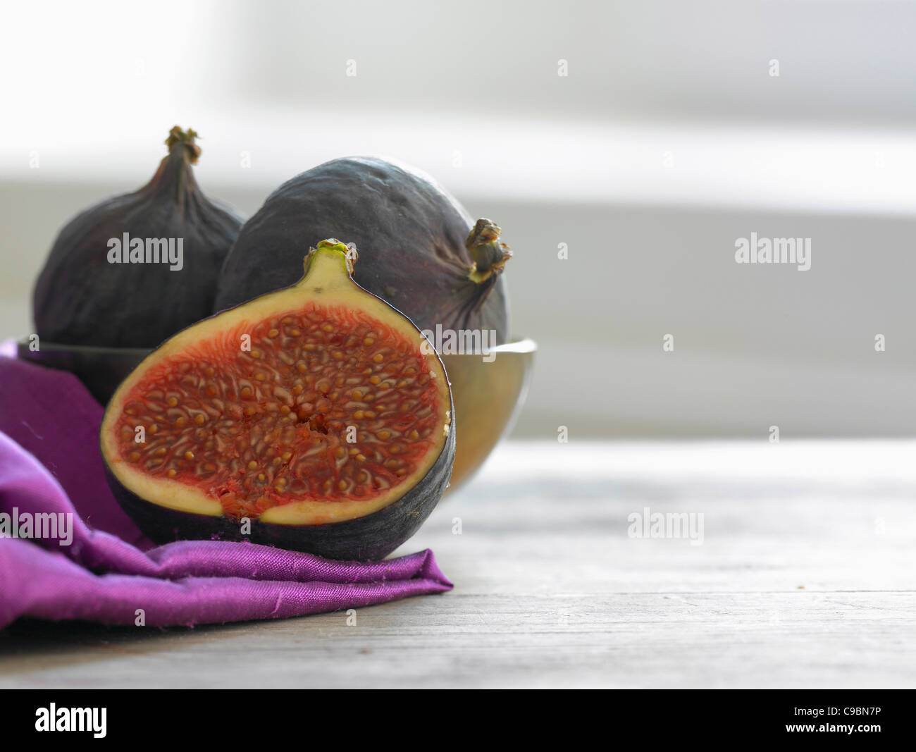 Five figs hi-res stock photography and images - Alamy