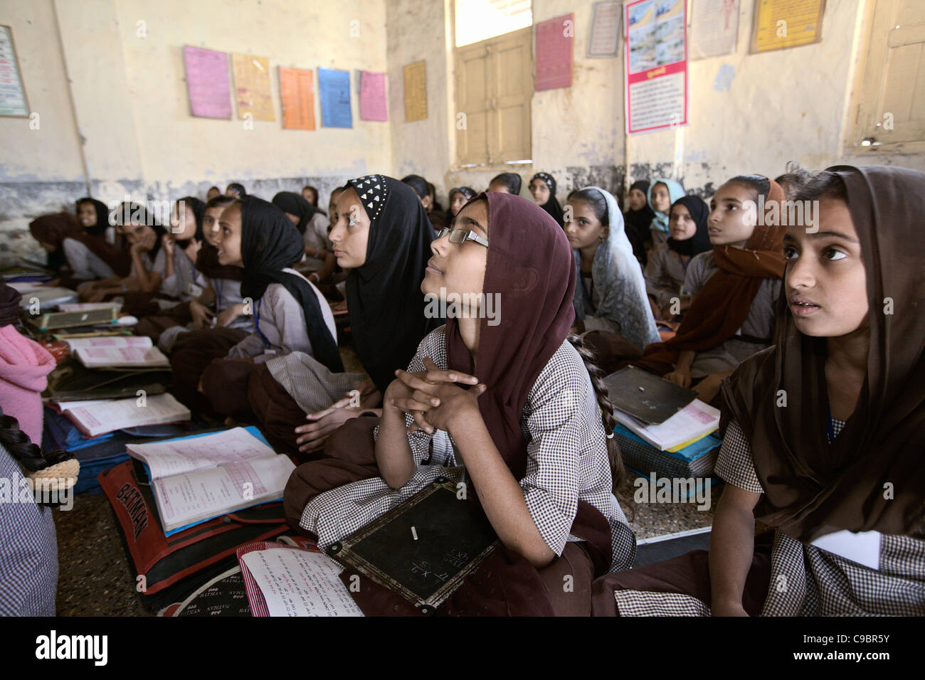 Muslim school hi-res stock photography and images - Alamy
