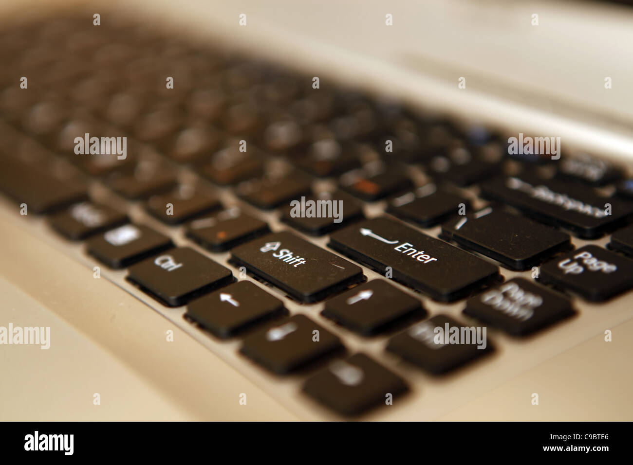 Close up photo of a gray laptop keyboard Stock Photo - Alamy