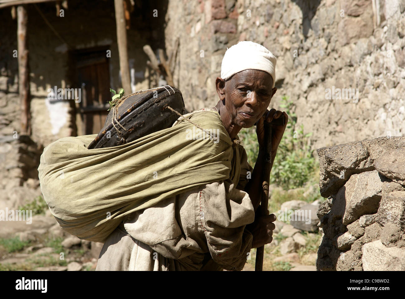 Lalibela, Ethiopia rural scene Villagers Stock Photo - Alamy