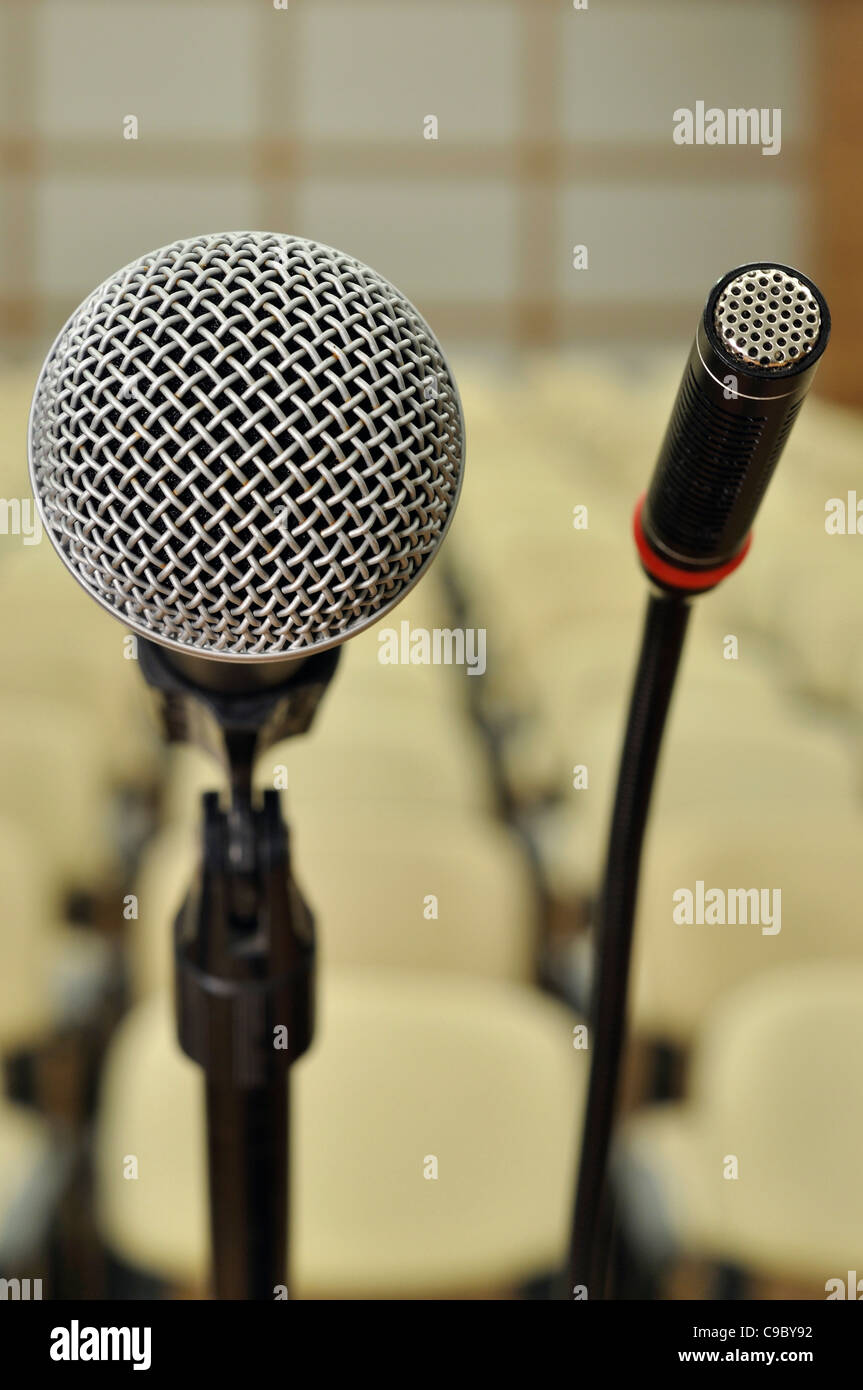 microphone at the conference hall Stock Photo - Alamy