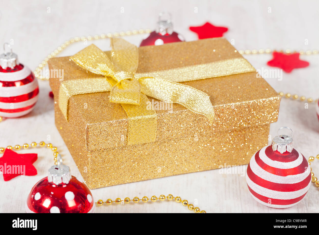 Gift pack hi-res stock photography and images - Alamy